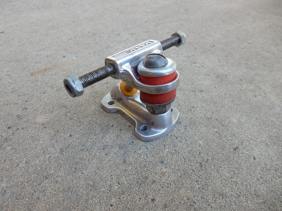 Vintage Skateboard Trucks - 1970s ACS 430 Loose Bearing Axles ...
