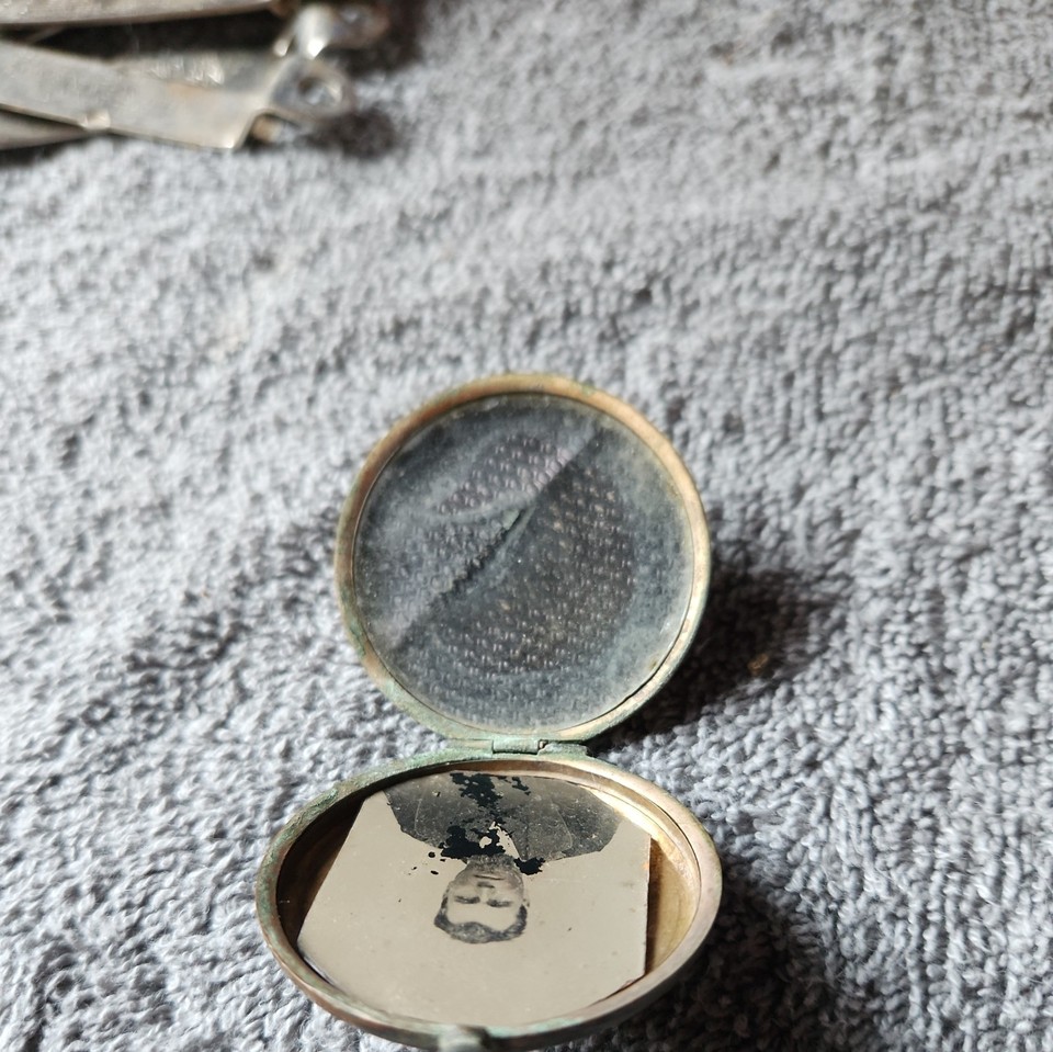 Civil War Era Gold Filled Locket with Tin Type Photo of a Man | eBay