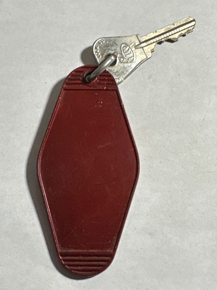 New Olympia Hotel Motel Room Key Fob & Key Nassau Bahama #302 RARE | eBay
