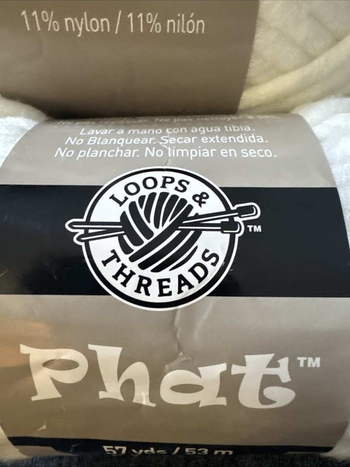 Lot 3 Skeins Loops & Threads “PHAT” WhitePolyester Nylon Bulky Yarn 171 ...