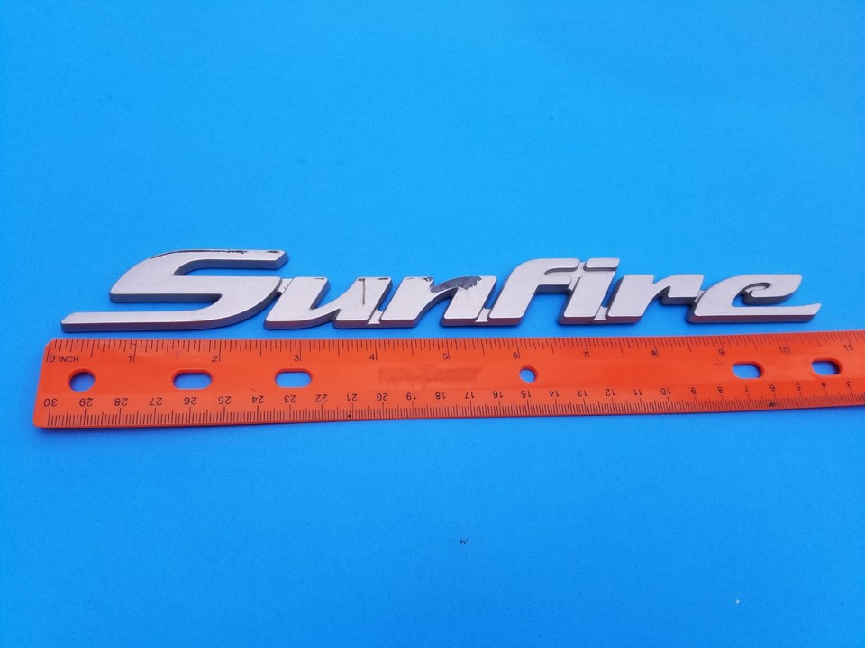00 01 02 03 04 05 PONTIAC SUNFIRE SIDE DOOR EMBLEM LOGO BADGE SYMBOL ...