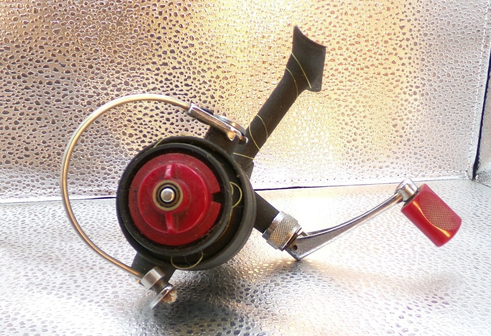 Dam Quick 110N Fishing Reel With Partial Extra Spool. Made In W ...