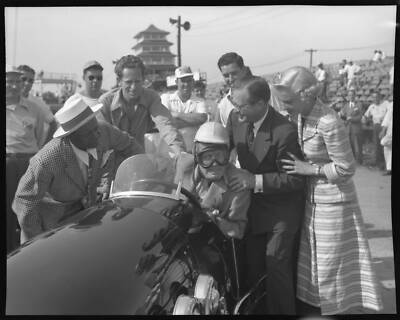 Wilbur Shaw, Jack McGrath, Jack Beckley, and Vivian Blaine cong 1950 ...