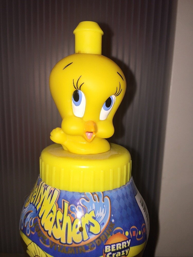TWEETY BIRD Looney Tunes 2000 BELLY WASHER 12OZ DRINKING BOTTLE ...