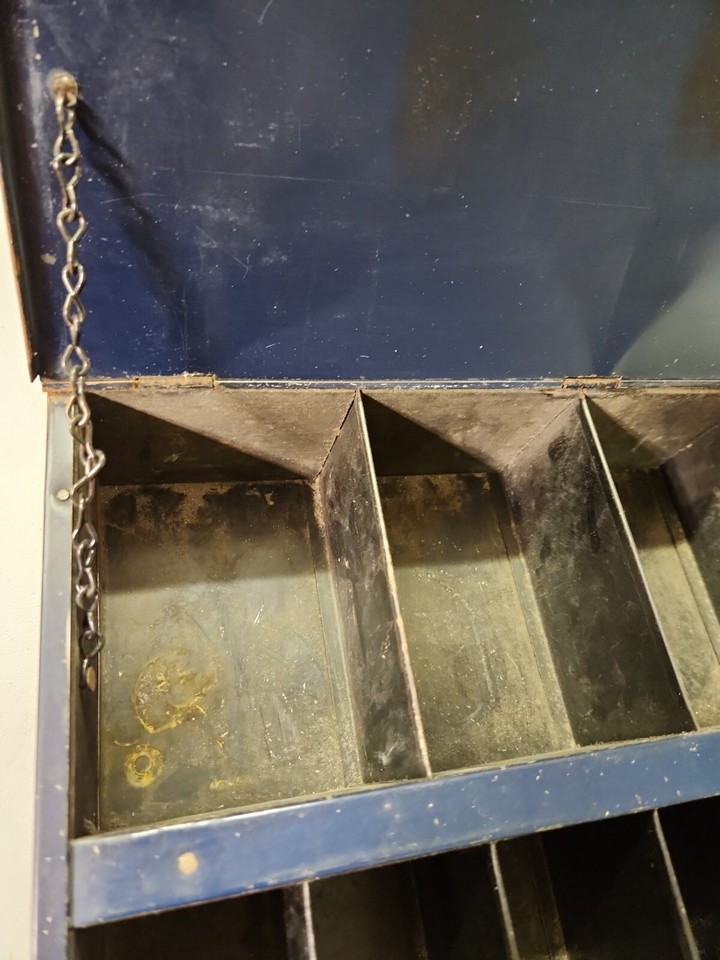 Alemite Grease Gas Station Service Display Cabinet Countertop Metal | eBay