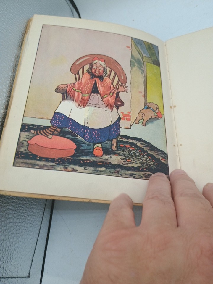 Wee Peter Pug by Ernest Aris, Saalfield Publishing, Hardcover, First ...