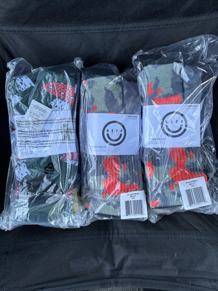 Neff Crew Socks 3 Pair Men 6-12 Multicolor w Mushrooms & Logo Skate ...