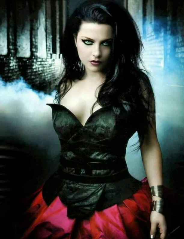 Evanescence Amy Lee Hot
