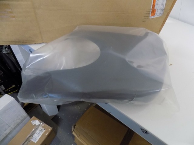 LR Range Rover Evoque L538 Rear Bumper Right Exhaust Cover LR026328 ...