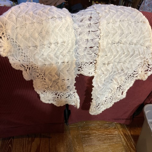 Vtg Glentex Ivory Floral Crocheted pinlace Cape Shawl Acrylic Japan 77 ...