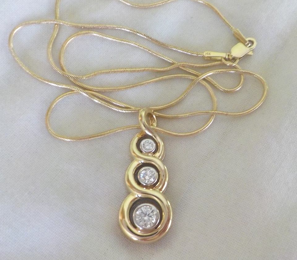 Sparkling 14K Yellow Gold Triple Diamond Necklace - 11.10 gms, 18 in, 0 ...