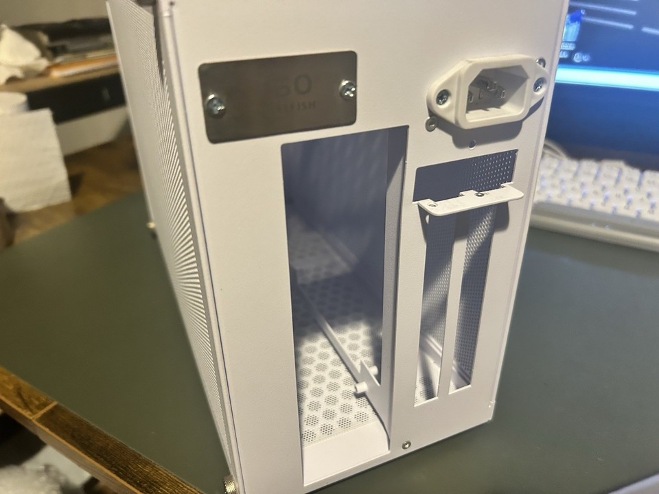 METALFISH T60 Mini ITX White Case 9L | eBay UK