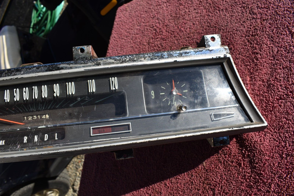 1966-67 Chevelle Speedometer , Fuel Gauge & Clock Assembly Good Working ...