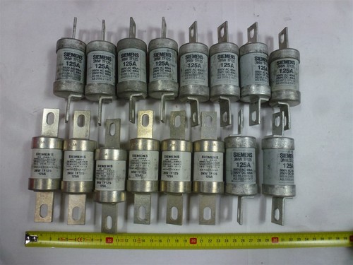 Siemens 3NW TF125 Fuse (Qty 19) 550VAC/80kA 250VDC/40kA Central Screw ...