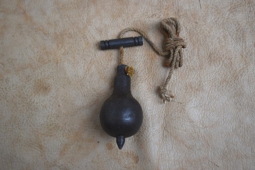 Vintage collectible iron leveling plumb bob rustic tool salvage farm ...