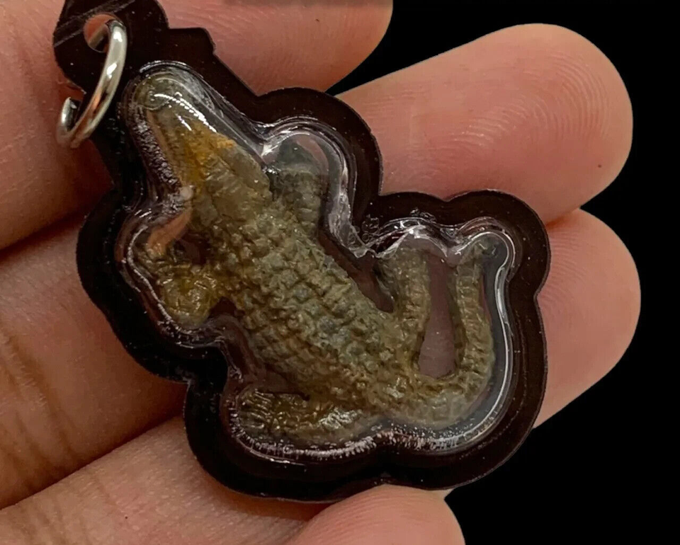 Crocodile Talisman Waterproof Pendant Alligator Power Mantra Thai ...