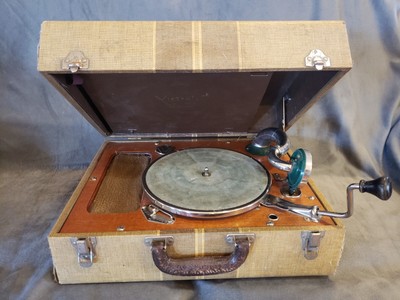 Portable Vintage RCA Crank Victrola 78 Record player | eBay