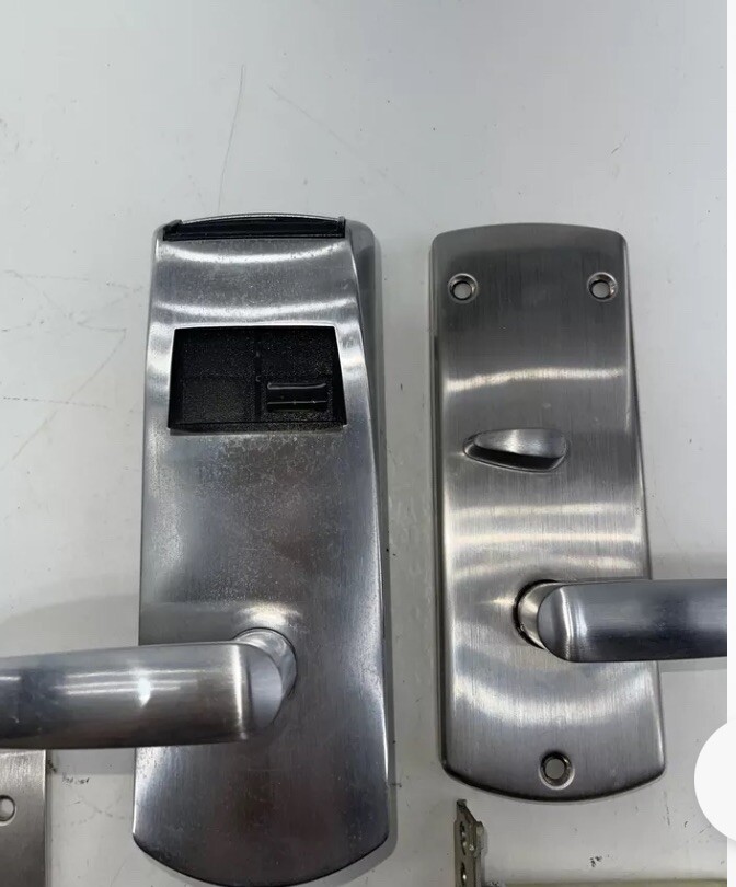 Kaba Electronic Key Card Lock Door Access Hotel Satin Chrome Used Left ...