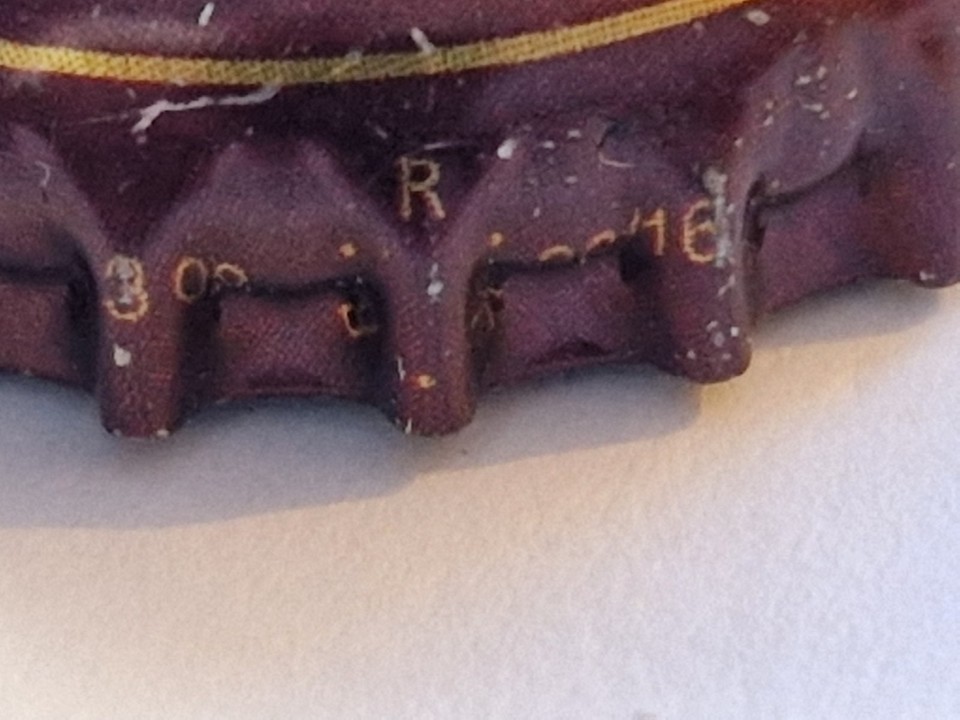 Germany cap kronkorken: Erdinger Weissbräu Dunkel | eBay UK