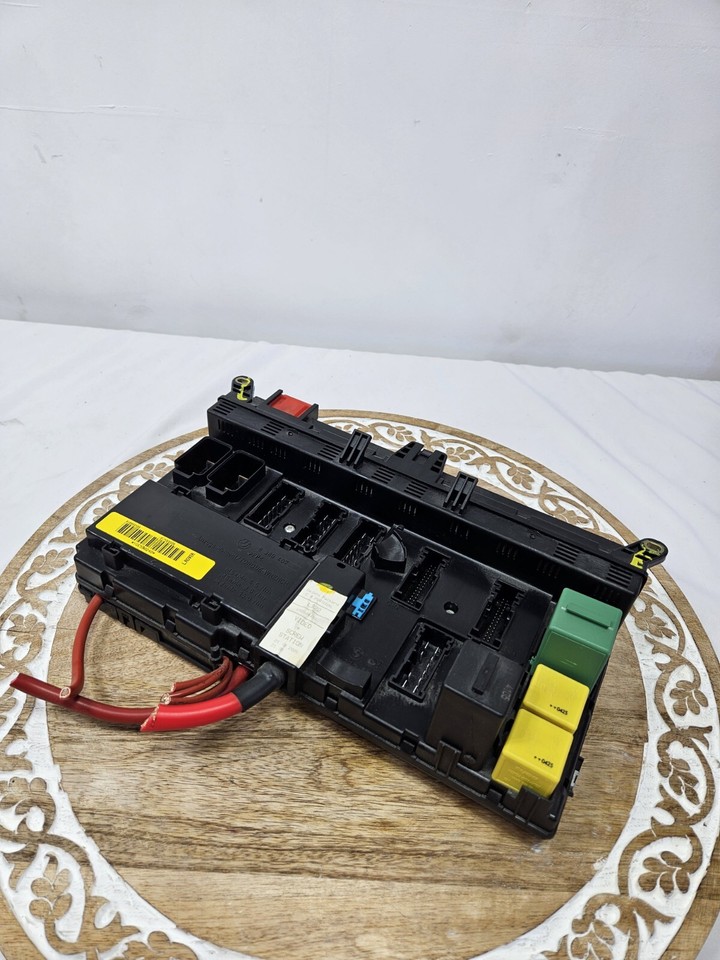 2006 - 08 RANGE ROVER Supercharged FRONT UNDER DASH RELAY FUSE BOX ...