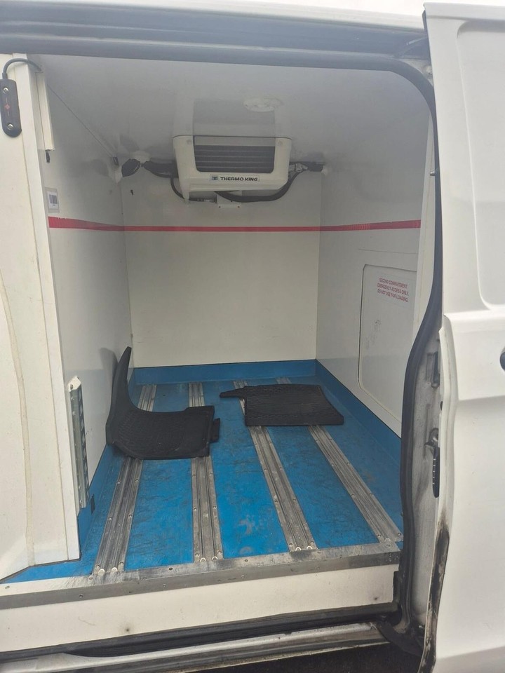 mercedes vito fridge van automatic (71 plate) 2022 | eBay