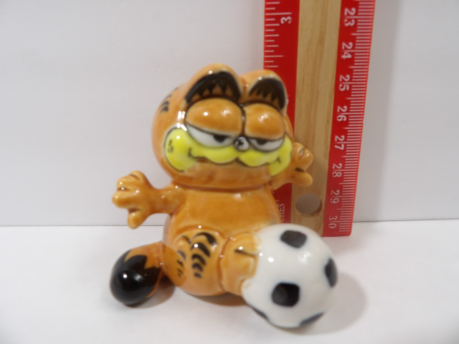 Old Ceramic Garfield Playing With Soccer Ball Figurine ~ 2 1/2" Tall | eBay
