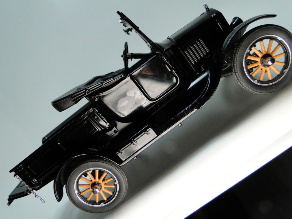 Tin Lizzy Ford Pickup Truck Vintage Antique Car Metal Toy Model 1A24T18 ...