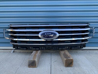 New! OEM 2018-2021 Ford Expedition Grille (No camera/No Secondary Bars ...