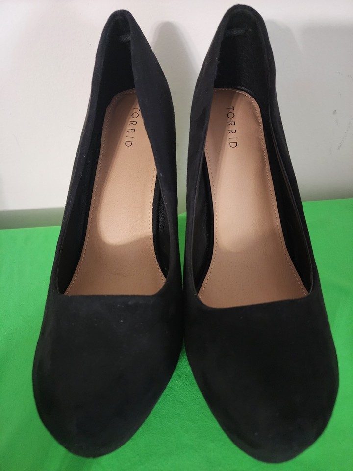 Torrid Black Faux Suede Platform Pumps High Heel Square Toe Size 13WW ...
