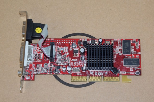 Power Color GameFX Board 7000 RADEON® 7000, (64 MB) AGP Video Card for ...