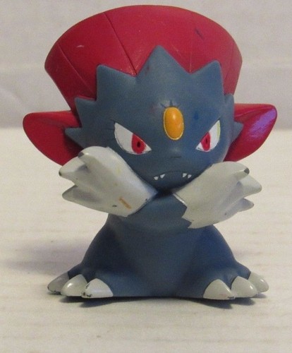 2005 Pokemon Finger Puppet Weavile Figure Catch Them All Nintendo ...