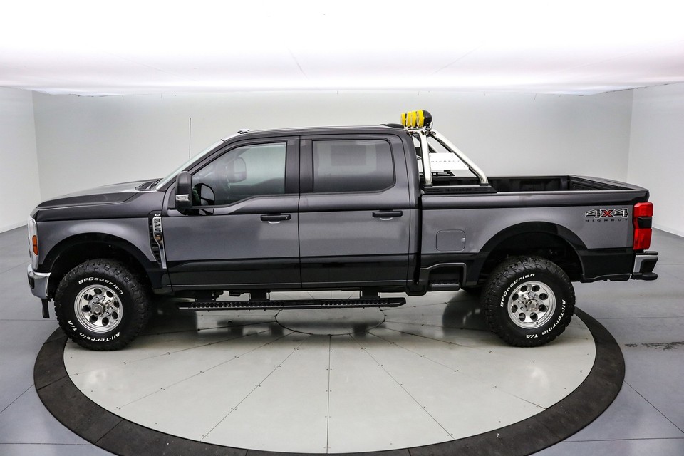 2025 Ford F-250 Highboy Classic SC 720HP 4x4 Crew MSRP $85825 | eBay