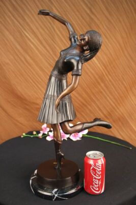 Reproduction Antiques - Figurine Statue Chiparus