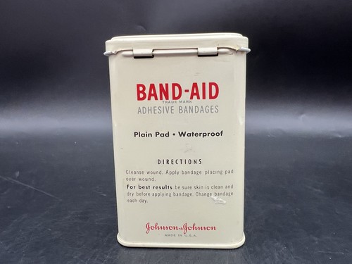 Empty Metal Band-Aid Tin 33 Assorted Adhesive Bandages Plain Pad J & J ...