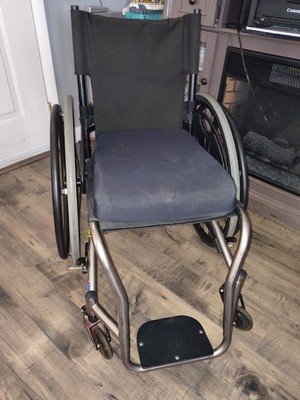Invacare Terminator Top End , Titanium , 16 Inches Wide, 17 Deep, In ...