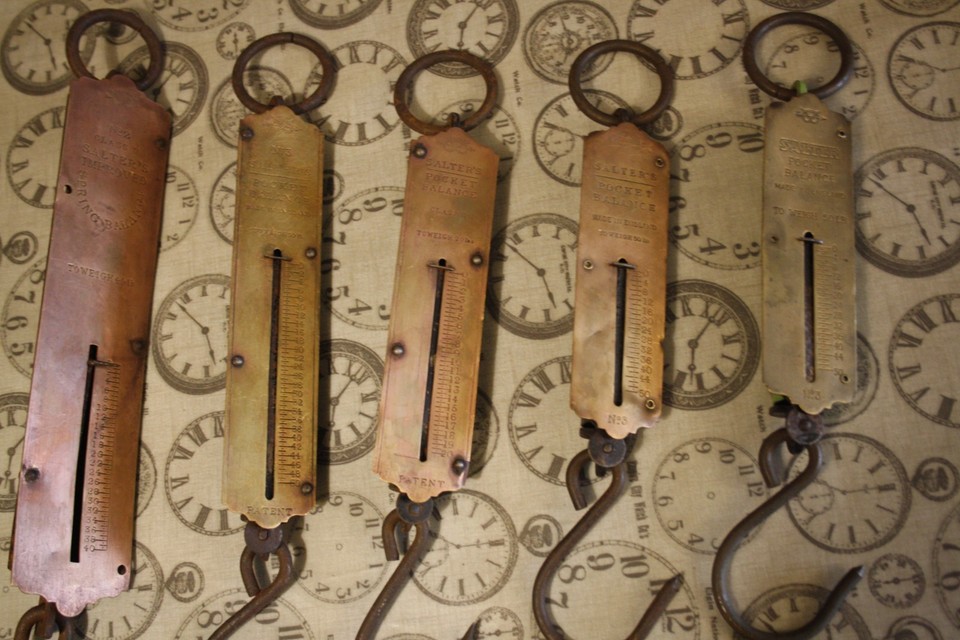 Collection of 10 Vintage Brass Spring Balances | eBay UK