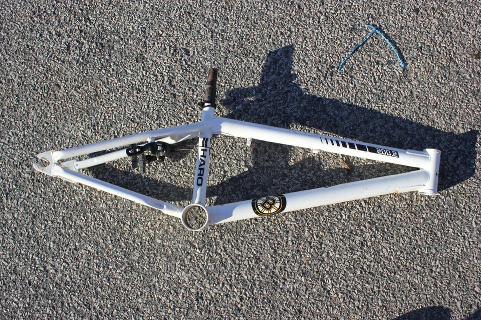 2012 HARO 200.2 BMX 20.5” BIKE GLOSS WHITE FRAME | eBay