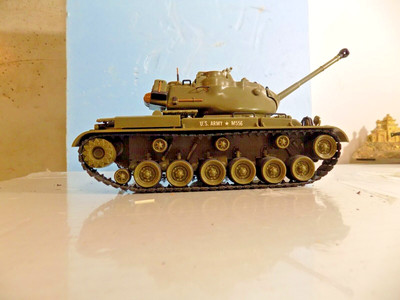 1 Renwall Models walker Bulldog American Tank for 1/32nd-70cm (Dec ...
