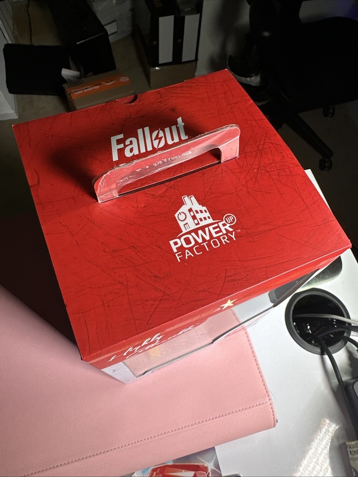 FALLOUT T-51 Power Armor USB 4-Port Hub Nuka Cola GameStop Exclusive ...