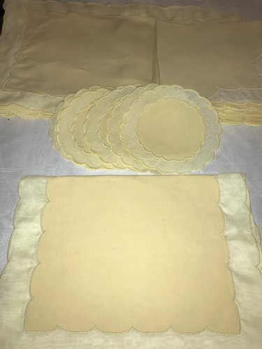 25 piece Vintage Marghab linen table set, Scallopino pattern, yellow | eBay