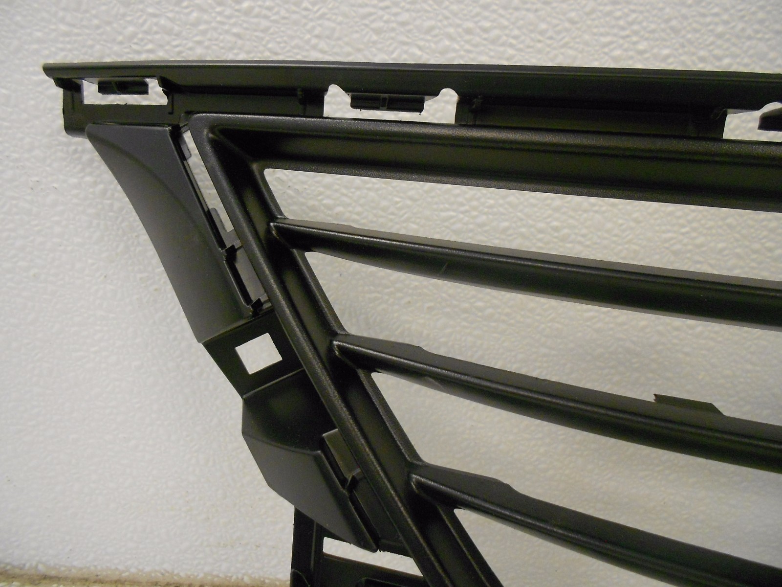 Factory OEM Genuine MOPAR Front Lower Bumper Grille Assembly *NEW ...