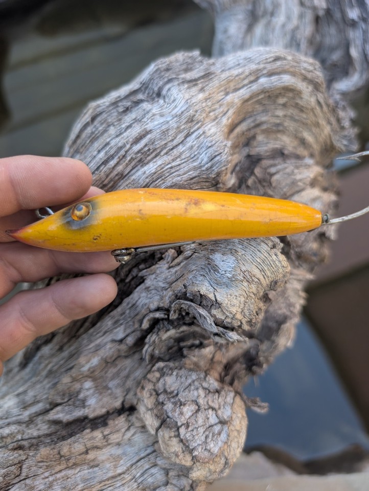Antique Moonlight Yellow Black Eye Single Hook Wood Picaroon | eBay