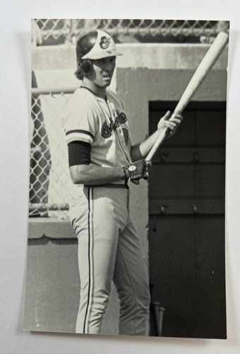 Larry Harlow (1977) Baltimore Orioles Vintage Baseball Postcard PCBO | eBay