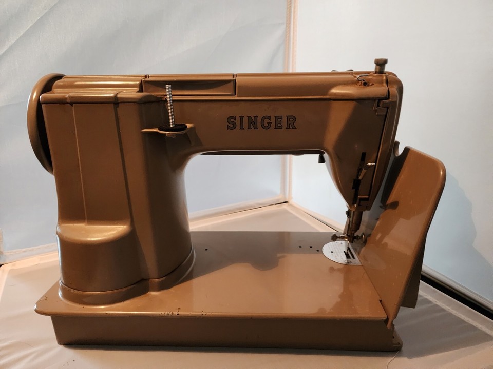 VTG Tan Singer 301A Sewing Machine Long Bed in Excellent Shape Original ...