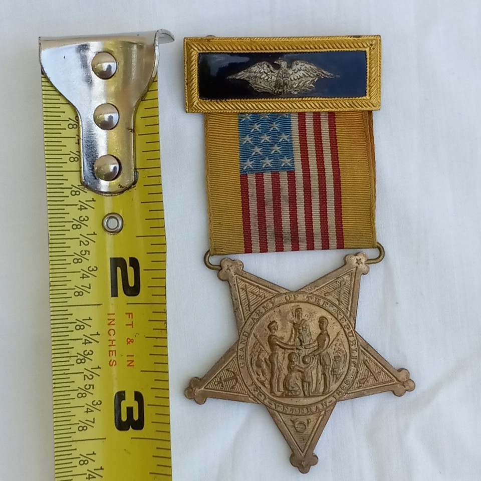 Antique 1861-1866 GAR Civil War Veterans Medal Porcelain Bar | eBay