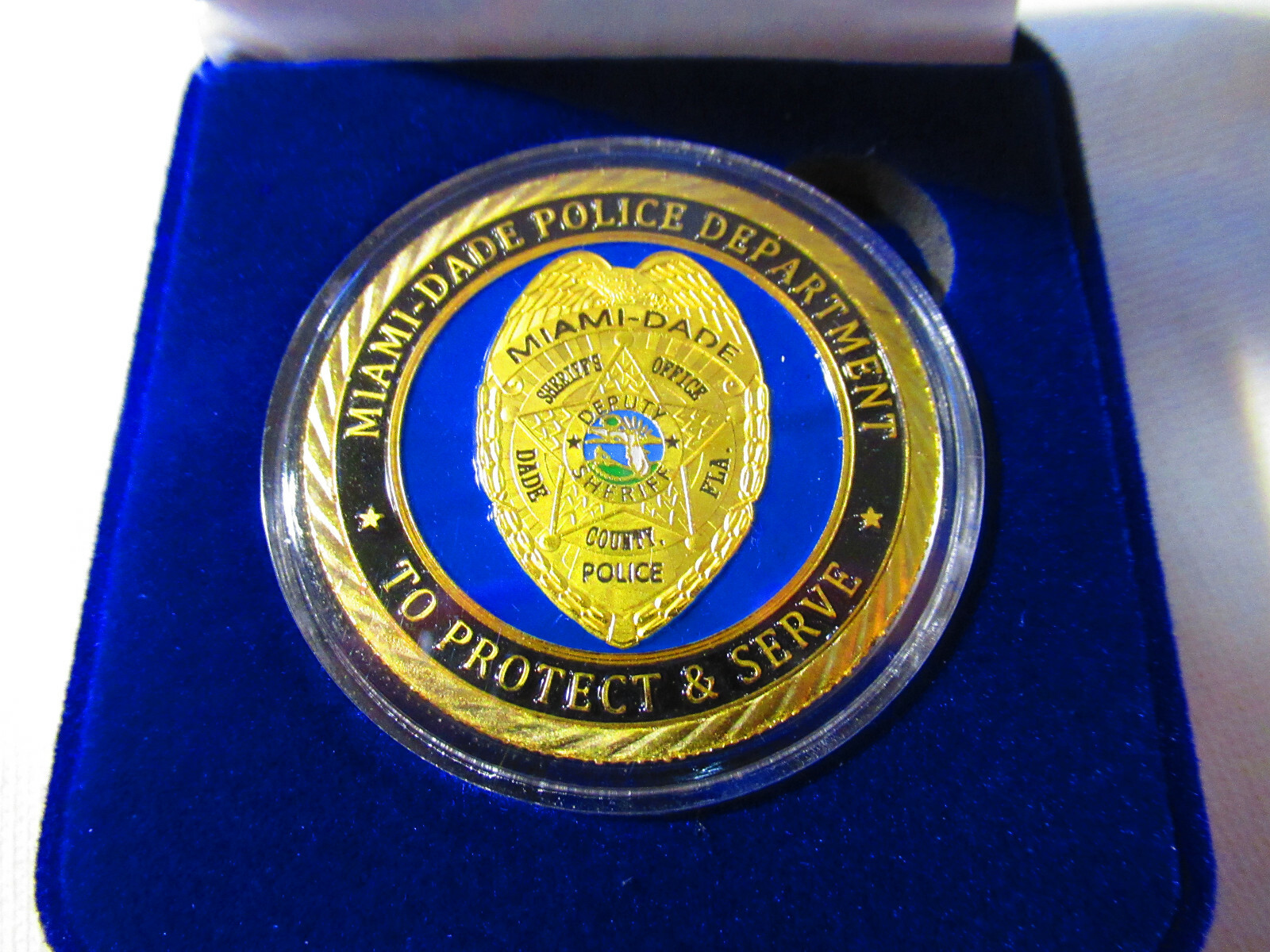 MIAMI-DADE Police Dept. Challenge Coin w/ Presentation Box | eBay