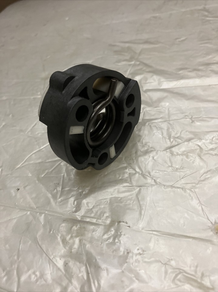 LR160735 Land Rover 5.0L Supercharger Torsion Spring Coupler Isolator ...