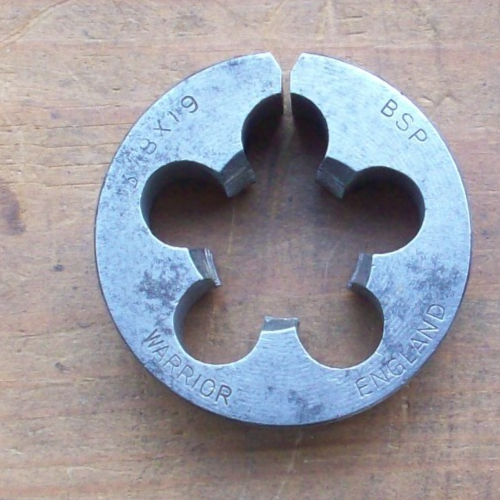 3/8 BSP DIE ~ BRITISH STANDARD PIPE ~ 19 TPI ~ 1.5" O/D ~ WARRIOR UK ...