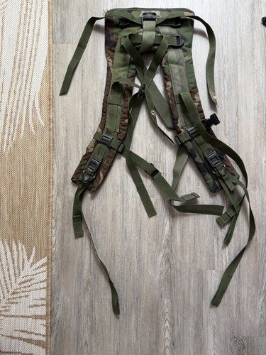 Authentic US Army MOLLE II Large Rucksack Shoulder Straps Frame ...