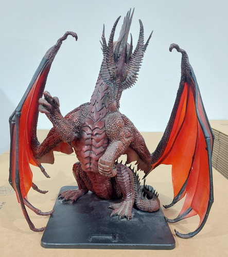 Dungeons & Dragons Icons Colossal Red Dragon Figure Limited Edition ...